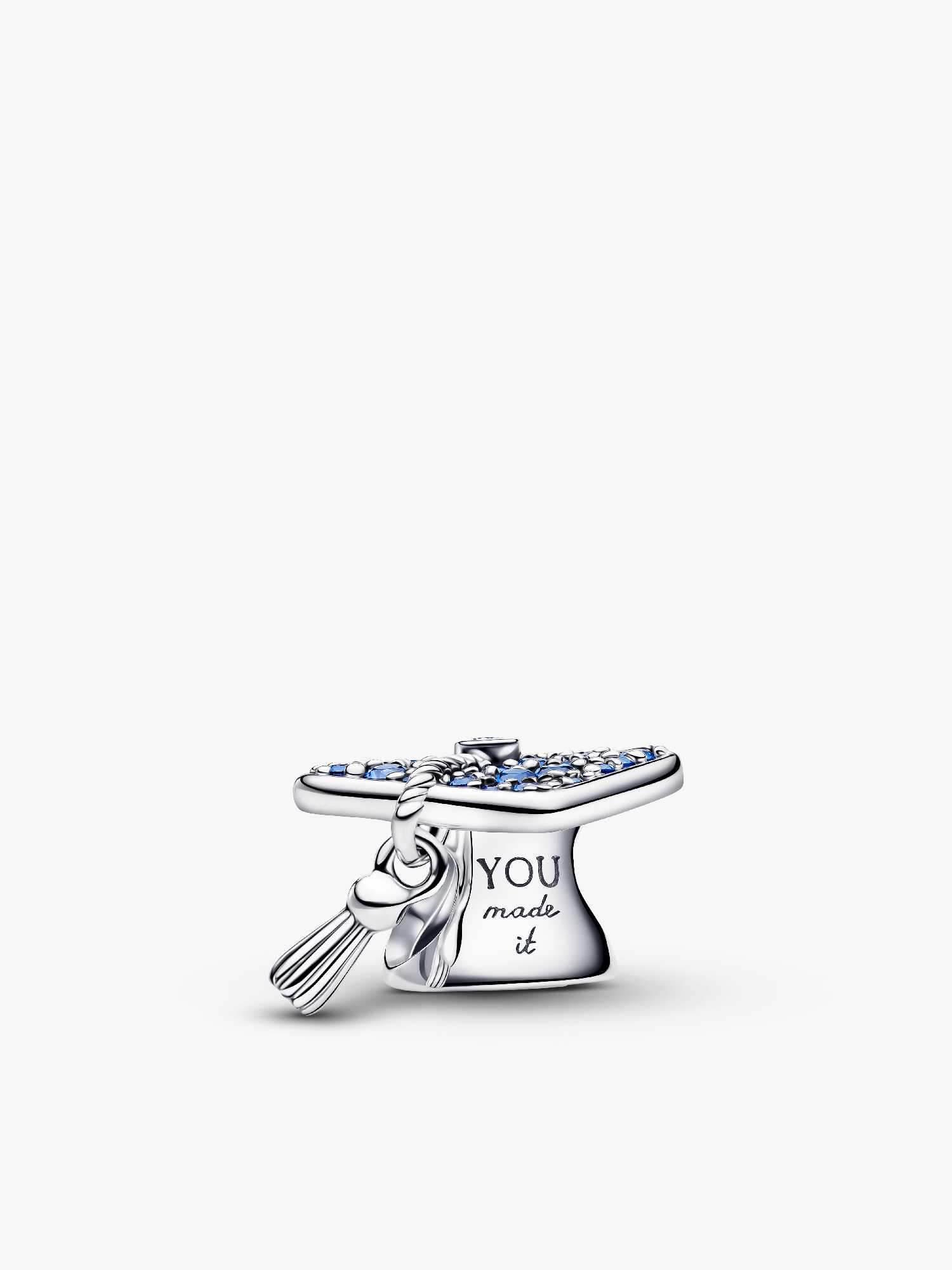 Graduation Gifts | Jewellery for Graduation | Pandora Canada